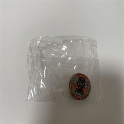 烏野高校 校章 缶バッジ ハイキュー メルカリ