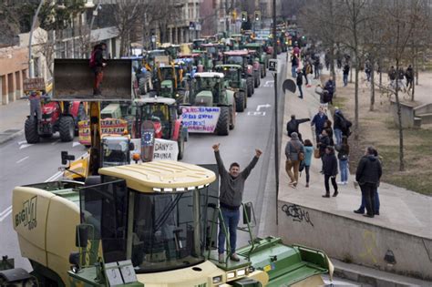 Protestas De Los Agricultores En España
