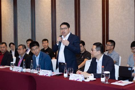 Huawei Datacom Finance Roundtable Sukses Digelar Lancarkan