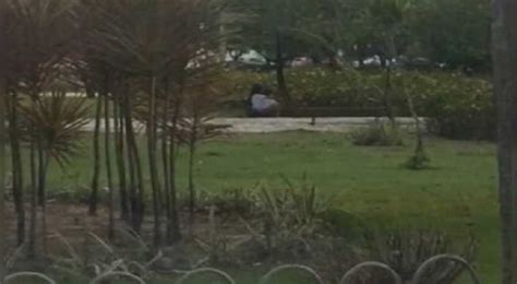 Vídeo De Estudantes Flagrados Fazendo Sexo Em Praça Da Paraíba Viraliza