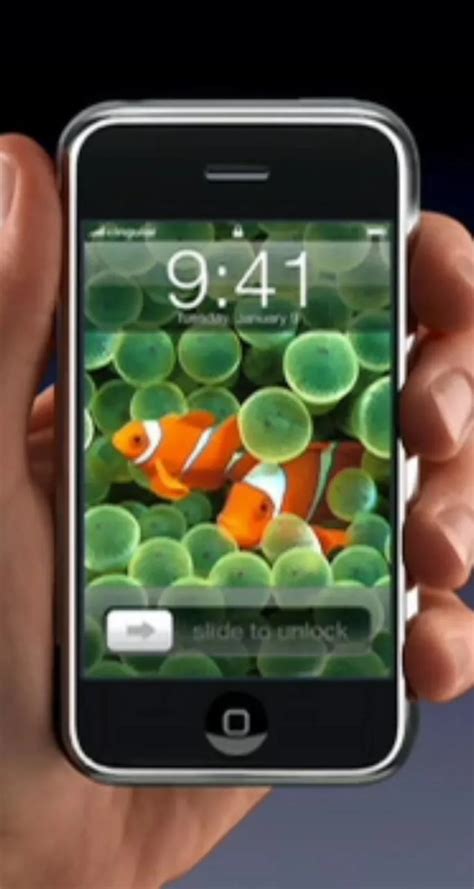 Customize Your IPhone S Lock Screen With These Killer New Features On IOS IOS IPhone