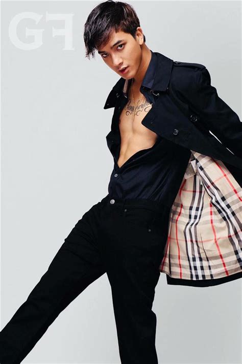 Lộ Clip Sex Bị Nghi Là Của Mỹ Nam Tháng Năm Rực Rỡ Tiến Vũ