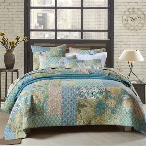 American Style Cotton Patchwork Bedspread On The Bed Stitch Bed Cover Double Bedspreads And