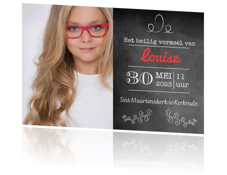 Uitnodigingskaart Eerste Communie Foto En Krijtbord En Tekst
