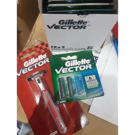 Combo Bộ Dao Cạo Râu Vỉ 2 Lưỡi Lam Thay Thế Gillette Vector Red Plus