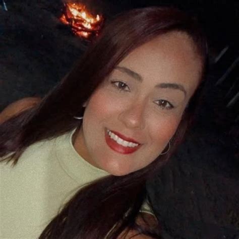 Arruda Ellen Ellenarruda4 • Threads Say More