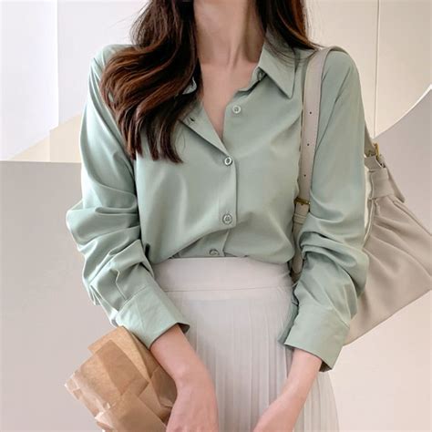 포스티 프롬리리컬 링클프리베이직 모먼트 카라 블라우스 Bs4691