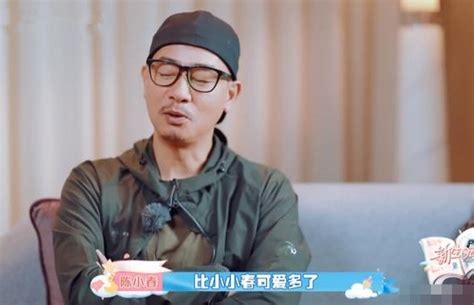 應采兒生完看到hoho顏值鬆口氣，陳小春直言：比jasper可愛多了 壹讀