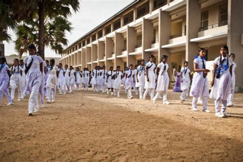 ஆண் பெண் தனித்தனி பாடசாலை முறையில் மாற்றமா