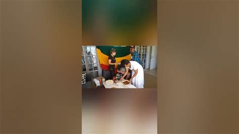 እንኳን ለአዲስ አመት አደረሳችሁ አደረሰን ዘመኑ የሰላም የፍቅር ይሁንልን Youtube