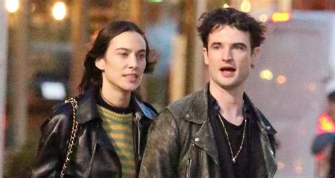 Tom Sturridge And Girlfriend Alexa Chung Keep Close During Day Out In Nyc