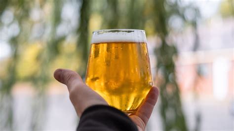 ワイ 20 ビールまっずおっさん歳をとればわかる