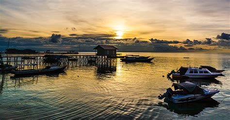 Pemandangan Alam Terindah Di Indonesia Ini Bikin Takjub Tiket