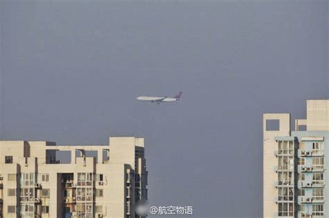 民航客机在北京起飞后着火瞬间