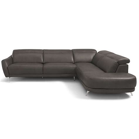 Digio Italy Leather Sectional Sofa And Chaise Maxx Liquidation Marketplace And Online Auctions