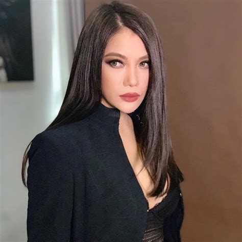 Trương Ngọc Ánh Tuổi 43 Vẫn Sexy Nghẹt Thở