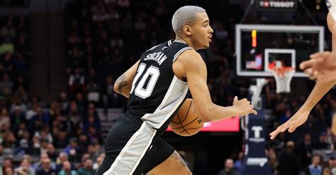 NBA Jeremy Sochan trafił za trzy punkty Polak ma nową ksywkę w NBA