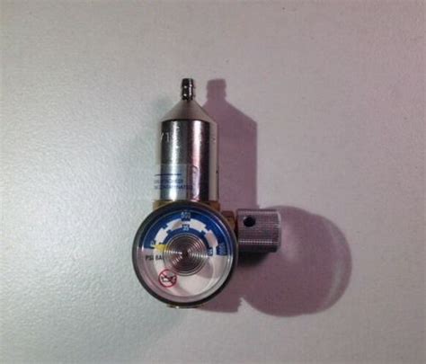 Gas Regulator Model 715 0 5 Lpm Calibration Regulator