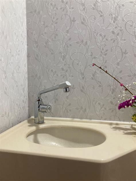 Sanei（水栓金具） 三栄水栓sanei Ja572dc 13 立形上向自在水栓 単水栓 一般地用 Aqプラネット 通販