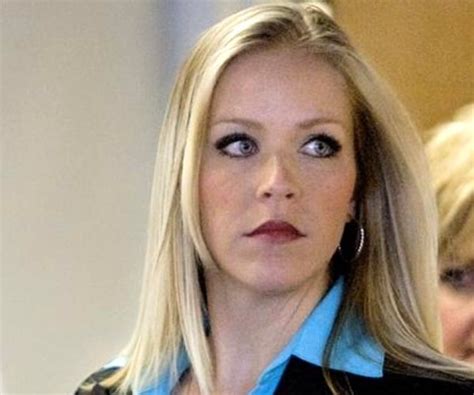 12 Hottest And Sexiest Femalemale Criminals Ever Arrested Reckon Talk