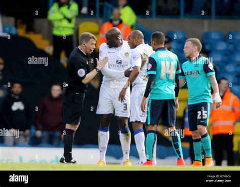 Leeds Uniteds Rodolph Austin Centre Argues With Referee Gary Sutton