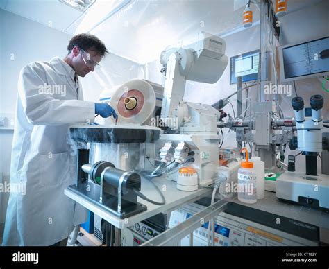 Liquid Nitrogen Bath