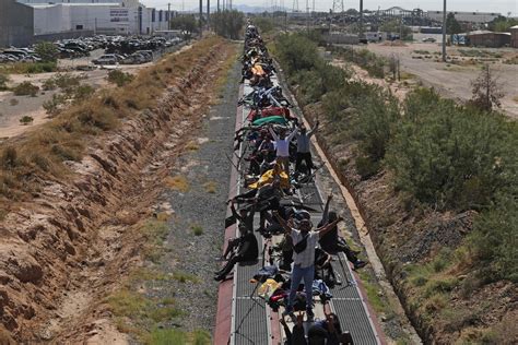 Operação Wetback militarizada maior deportação em massa dos EUA é modelo de Trump em imigração