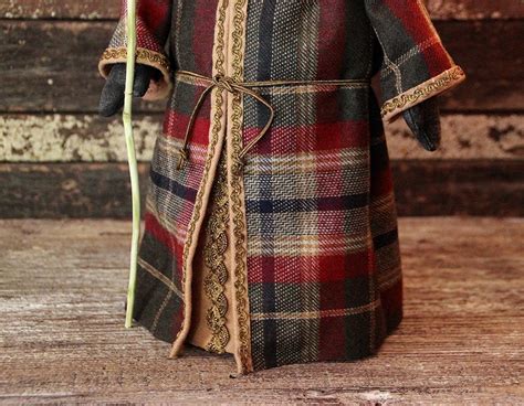 Primitive Old World Santa Pattern Christmas Folk Art Santa Doll