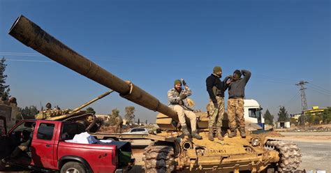 Sigue El Avance Yihadista En Siria Las Milicias Irrumpieron En Alepo Y El Dictador Al Assad