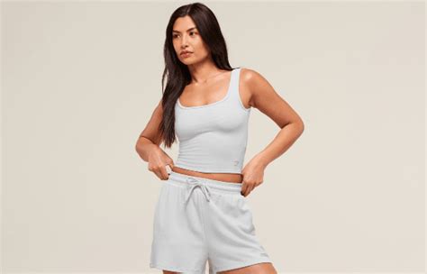 How To Barbell Row Properly Tips Benefits And Variations Gymshark Central