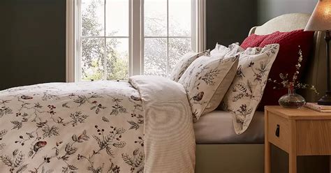 Dunelms Quality Bedding Set With Luxurious Feel Now In The 50 Off Sale Bristol Live