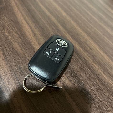 【やや傷や汚れあり】スマートキー トヨタ スペアキー Toyotaの落札情報詳細 ヤフオク落札価格検索 オークフリー