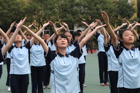 福州屏东中学校服 福州屏东中学屏北分校 福州屏东中学校徽 第4页 大山谷图库