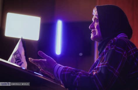 خبرآنلاین تصاویر قاب‌هایی دیده نشده از فریده شجاعی در کافه خبر