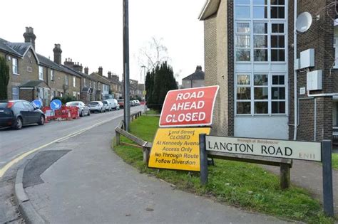 Hoddesdon Lord Street Branded Chaos As Road Closes For High Leigh