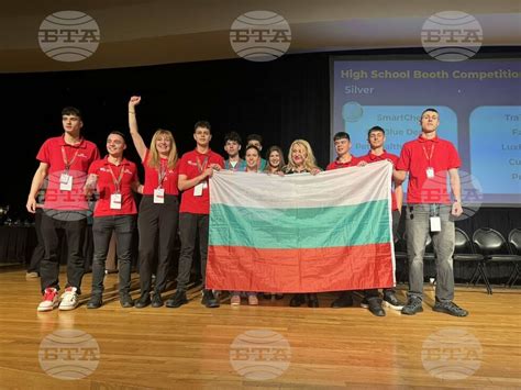 Ученици от Националната търговско банкова гимназия спечелиха награди от състезания в Ню Йорк Утро