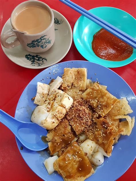 青蛙生活点滴 Froggy s Bits of Life 猪肠粉酿豆腐 Chee Cheong Fun Yong Tao Fu 华人奶茶