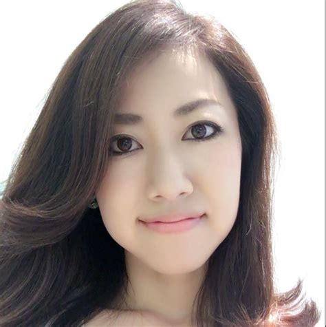 きっかけは でした！ 30代から光り輝くエレガントマナー講師の今日から愛される強運美人への極上メソッド