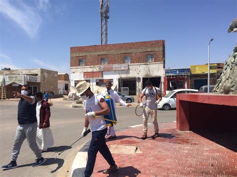 صور شباب دهب بجنوب سيناء يواصلون حملات تعقيم منشأت المدينة اليوم السابع
