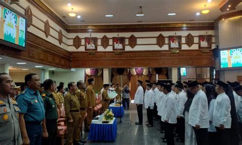 Bupati Kutim Lantik 109 Dewan Hakim Untuk MTQ XVII Tahun 2024