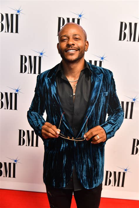 Brandy Honored With The Bmi Presidents Award At 2019 Bmi Randbhip Hop