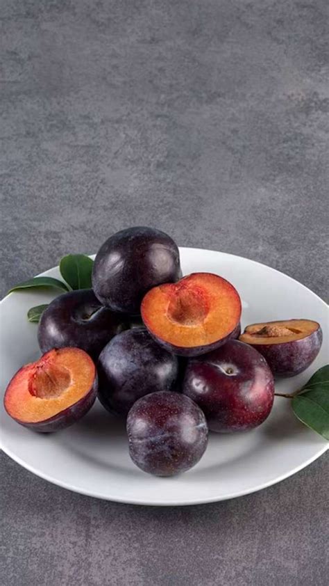 Black Plums Health Benefits