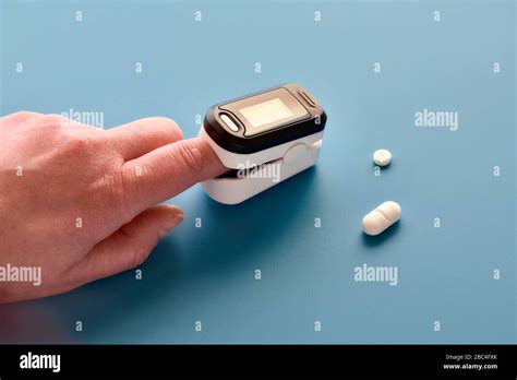 Oxygen Saturation Probe Hi Res Stock Photography And Images Alamy