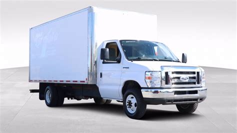 Ford Econoline 2016 E 450 Super Duty 176 Drw Usagée Et Doccasion à