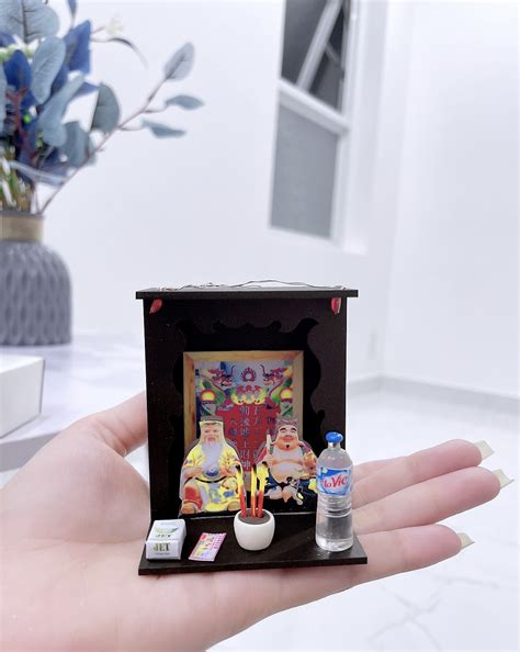 Mô Hình Bàn Thờ ông địa Thần Tài Mini đồ Trang Trí Bàn Làm Việc Dành