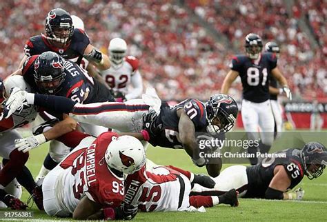 267 Runningback Steve Slaton Photos And High Res Pictures Getty Images
