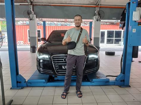 Pelanggan Dari Jauh Scrut My