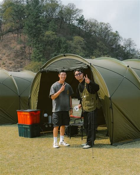 이 수빈 광고 최고의 삼겹살을 고르는법 Lottemartkr 매주 살때마다 다른 고기의 퀄리티 비계가 더 많았던