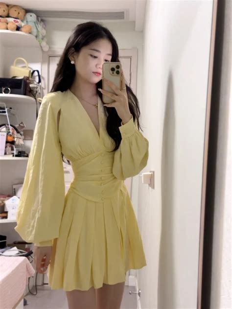 一眼喜欢的裙子最终还是拿下了