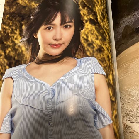 Yahoo オークション 篠山紀信 結城モエ 写真集 初版 限定3000部 夏木